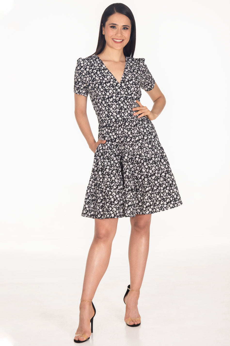 Sarah Bustani Shopping